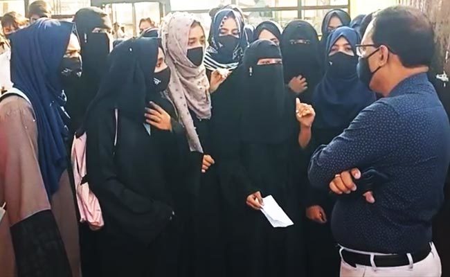 Explained Karnatakas ‘hijab Row That Has Swept The State The New