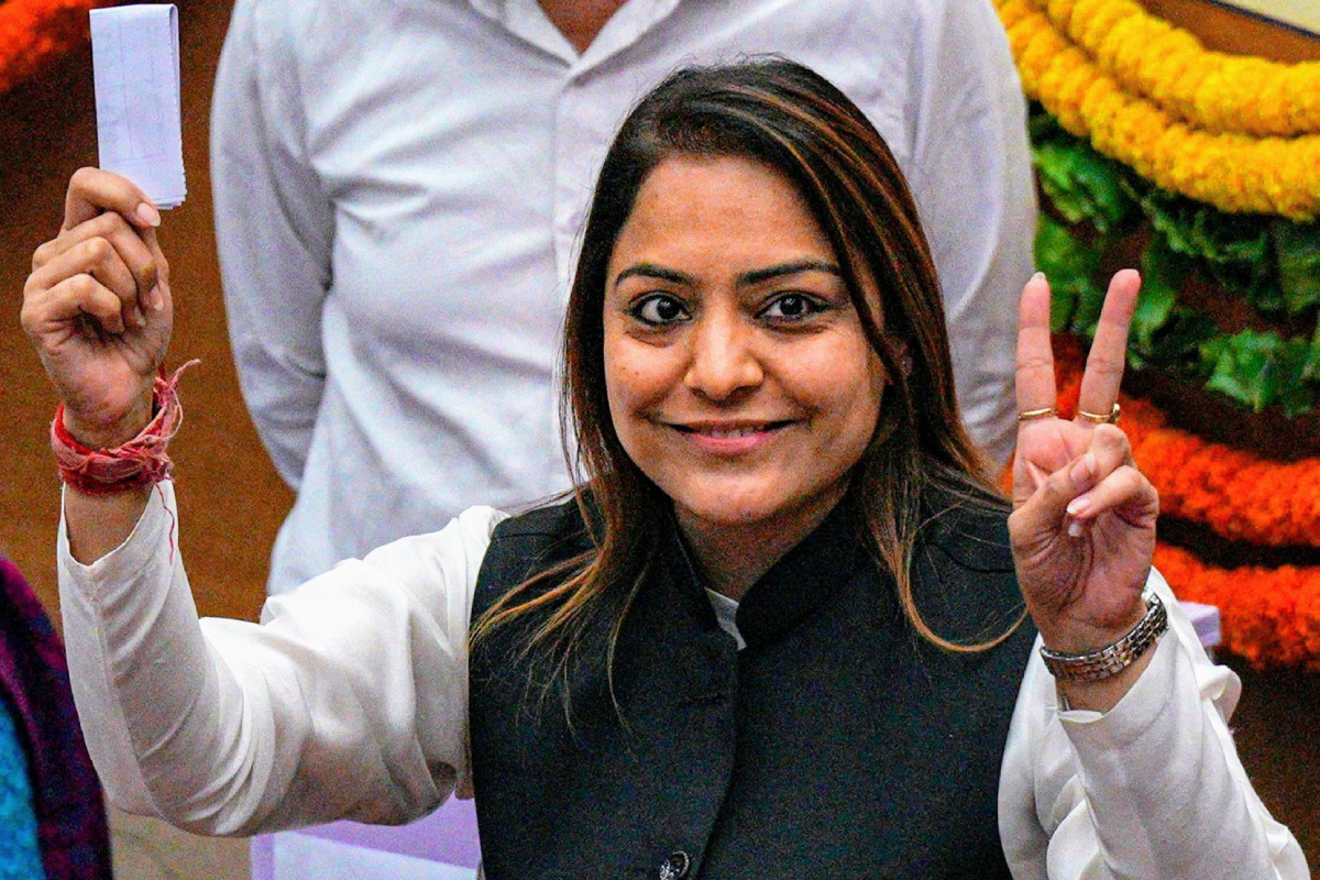 Delhi mayor Shelly Oberoi promises to fulfil ‘AAP ki guarantee’ - THE ... Delhi mayor Shelly Oberoi promises to fulfil ‘AAP ki guarantee’ - THE ...
