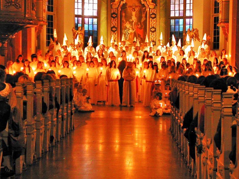St. Lucia's Day: Swedish festival with lights, crowns, and tradition ...