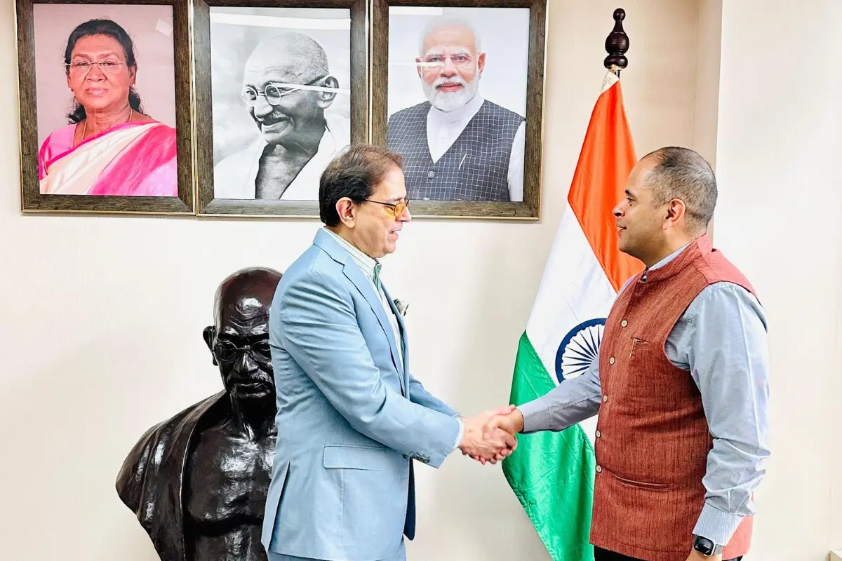 Pratik Mathur, Vanshavardhana Chairman Sudhir Mittoo Discuss ...